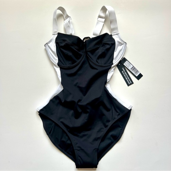 Ta3 | Swim | Sleek Black And White Onepiece Swimsuit With Sweetheart ...